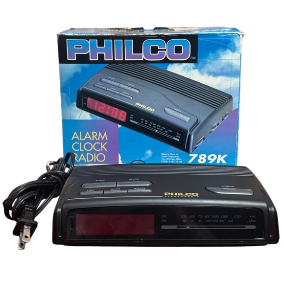 Vintage | Portable Audio & Video | Philco Alarm Clock Radio Vintage ...
